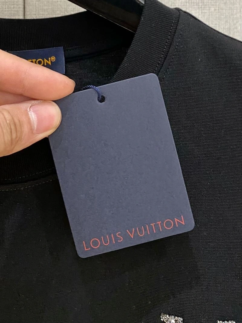 Top mirror Louis Vuitton T-Shirts