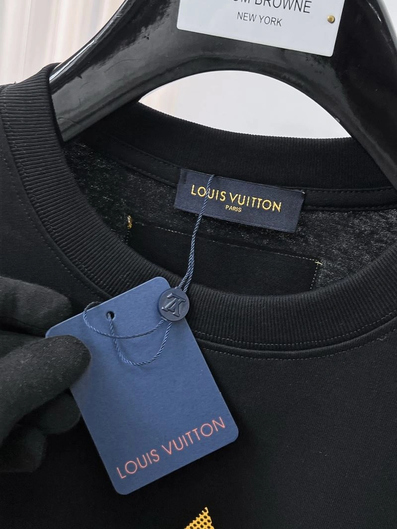 Inexpensive Louis Vuitton T-Shirts