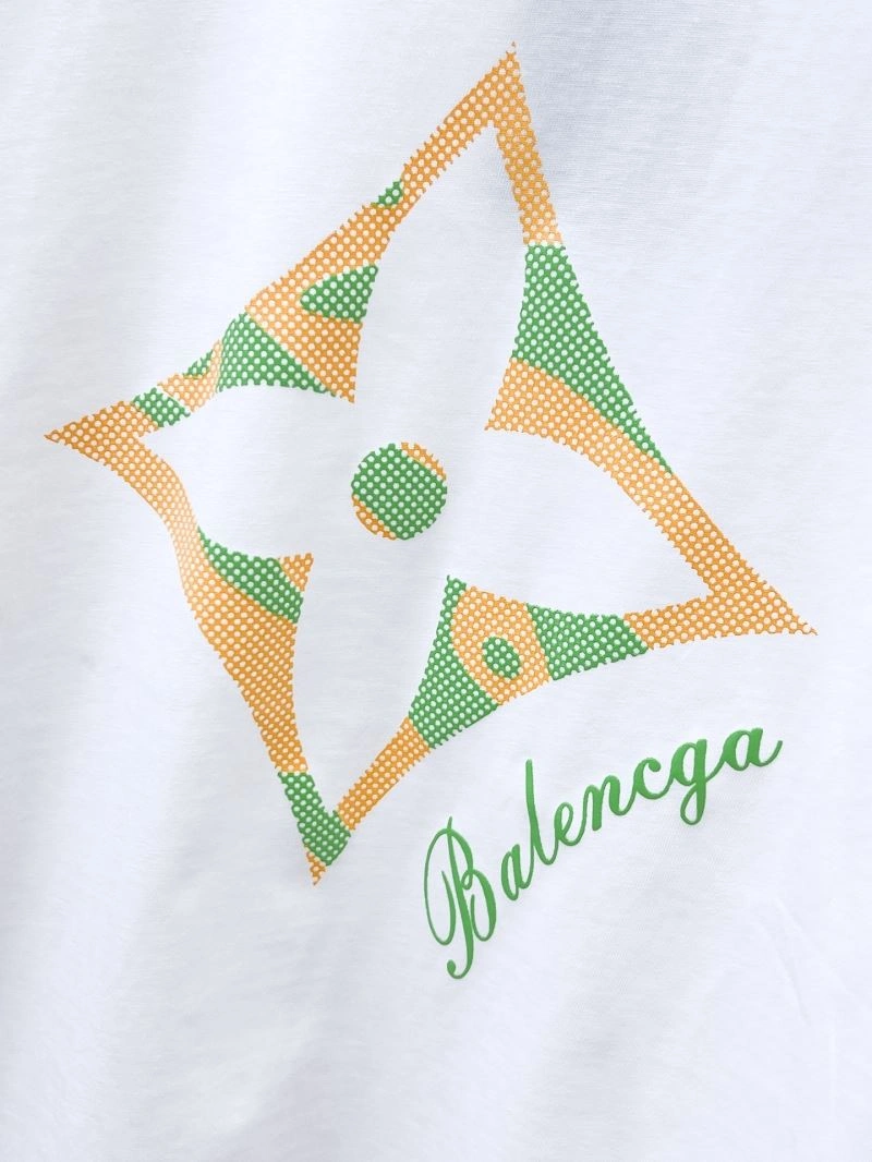 Precise copy Louis Vuitton T-Shirts