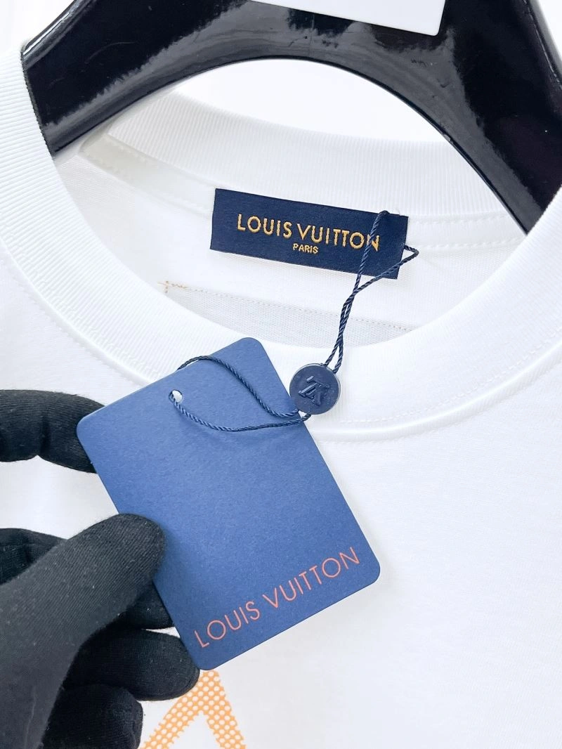 Precise copy Louis Vuitton T-Shirts
