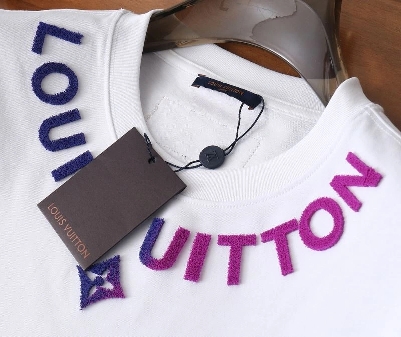 1:1 copy Louis Vuitton T-Shirts