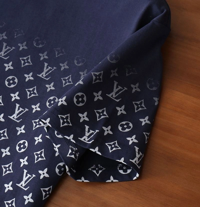 Top mirror Louis Vuitton T-Shirts