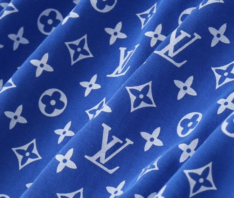 Factory-made Louis Vuitton T-Shirts