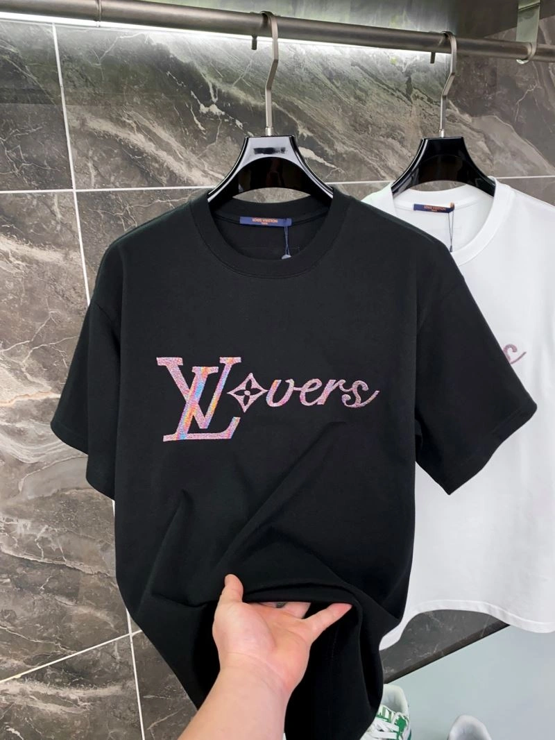Top match Louis Vuitton T-Shirts