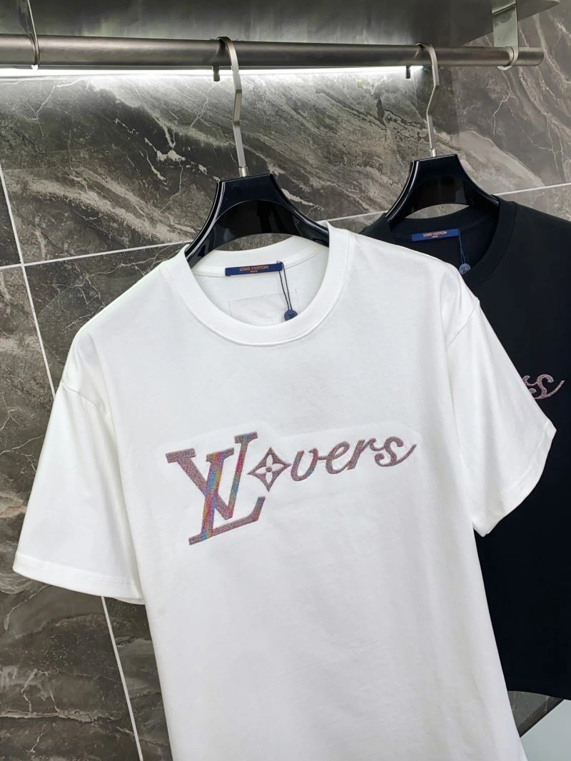 Top match Louis Vuitton T-Shirts