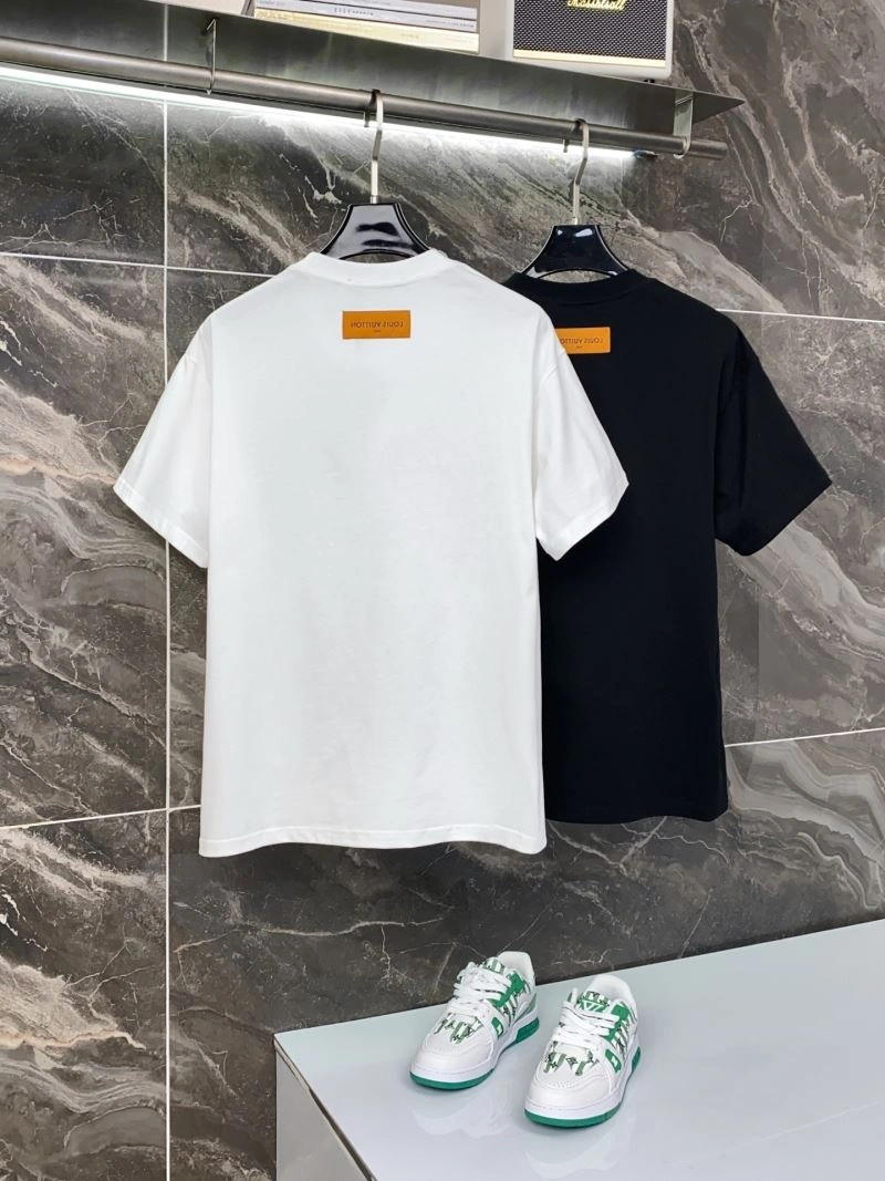 Top match Louis Vuitton T-Shirts