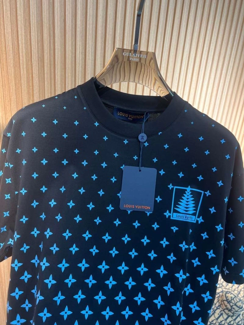 High fidelity Louis Vuitton T-Shirts