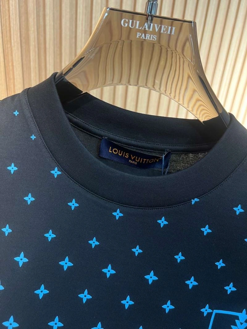 High fidelity Louis Vuitton T-Shirts