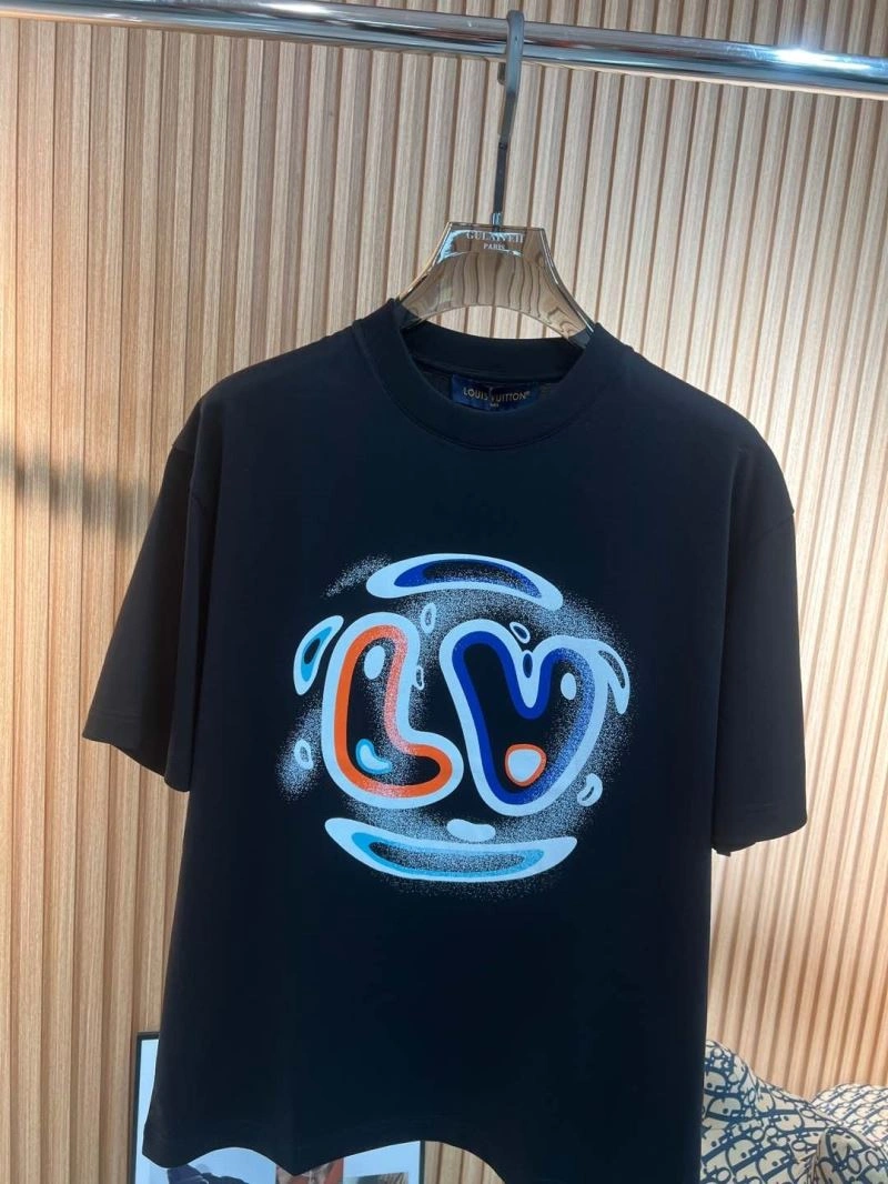 Precise copy Louis Vuitton T-Shirts