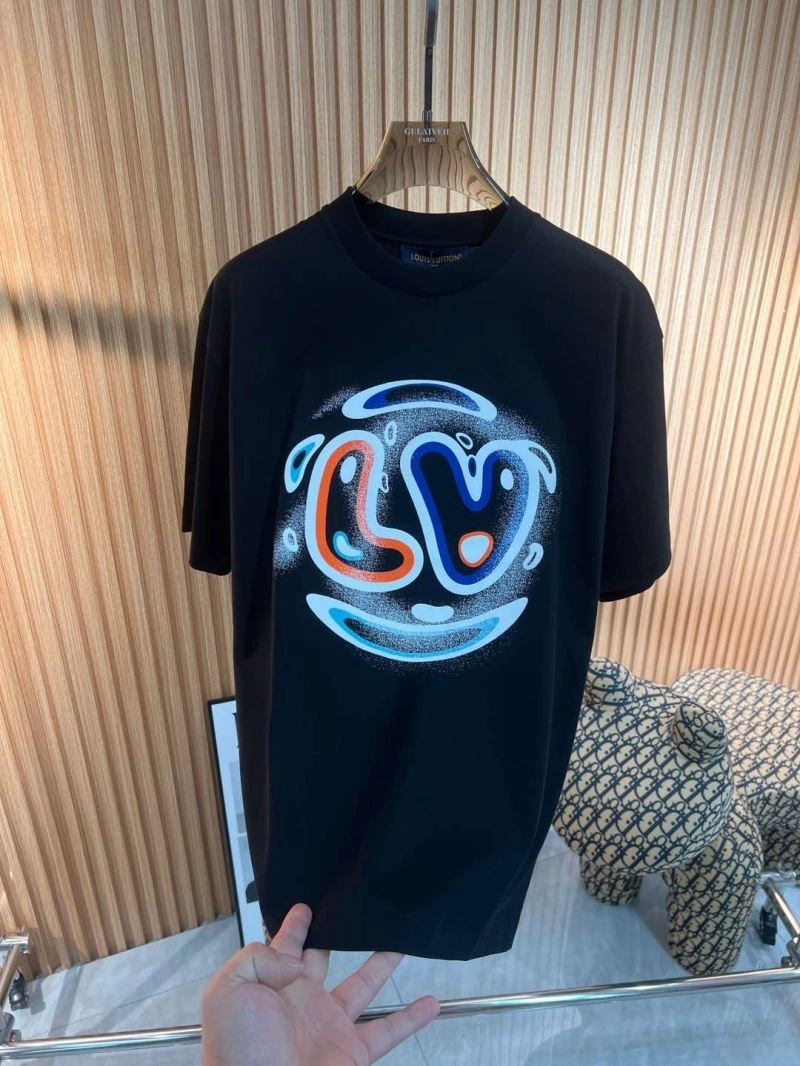 Precise copy Louis Vuitton T-Shirts