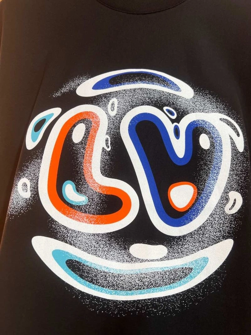 Precise copy Louis Vuitton T-Shirts