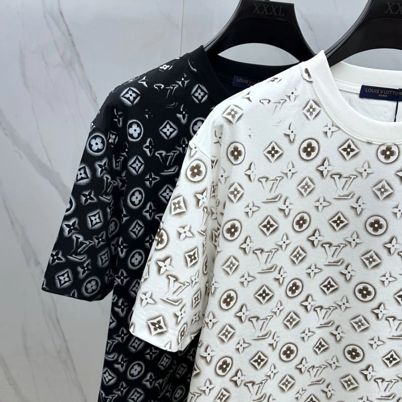 Inexpensive Louis Vuitton T-Shirts