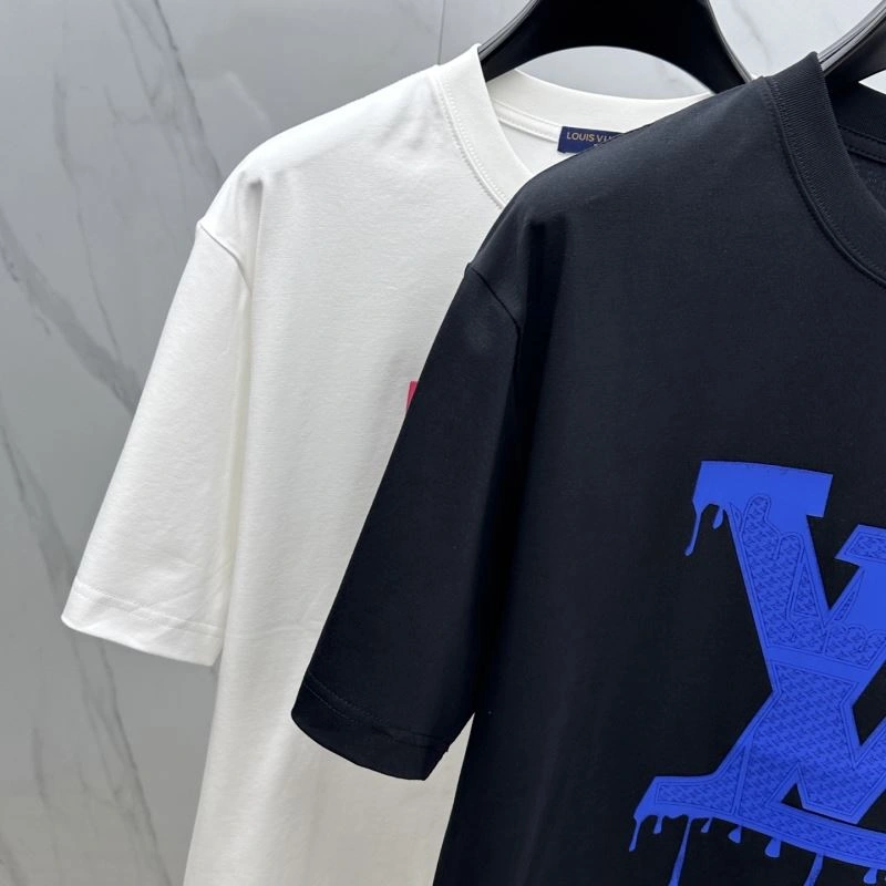 Indistinguishable Louis Vuitton T-Shirts