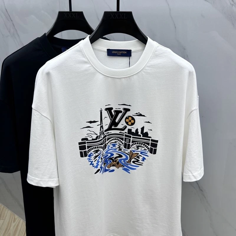 Top match Louis Vuitton T-Shirts