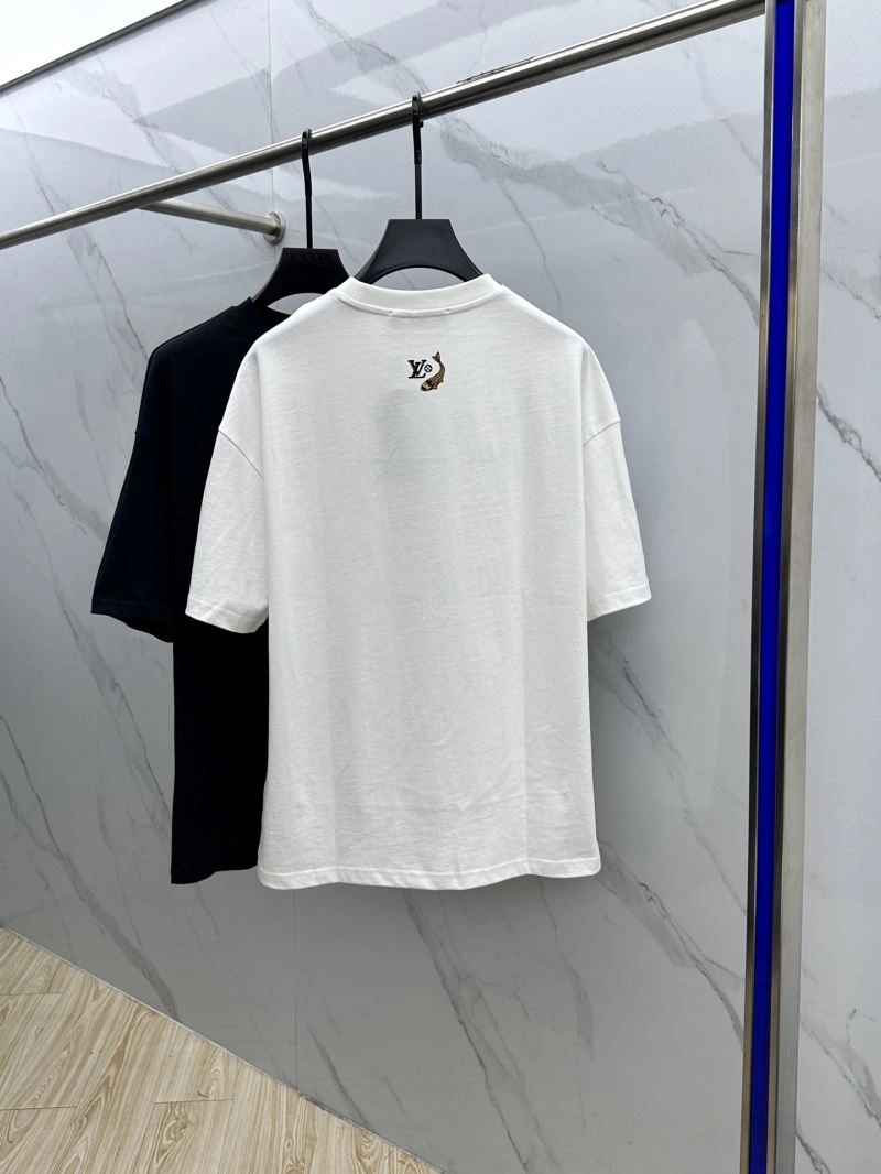 Top match Louis Vuitton T-Shirts