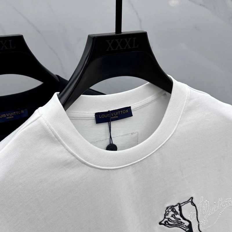 1:1 copy Louis Vuitton T-Shirts