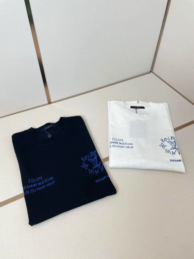 Exact replica Louis Vuitton T-Shirts