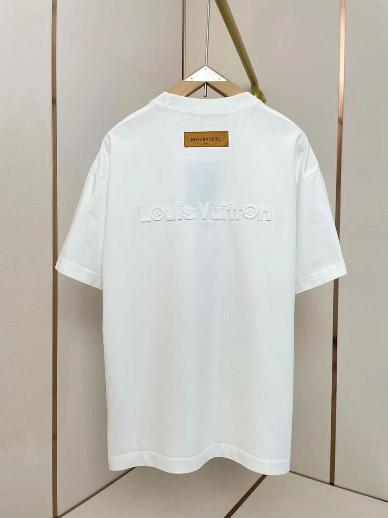 Precise copy Louis Vuitton T-Shirts