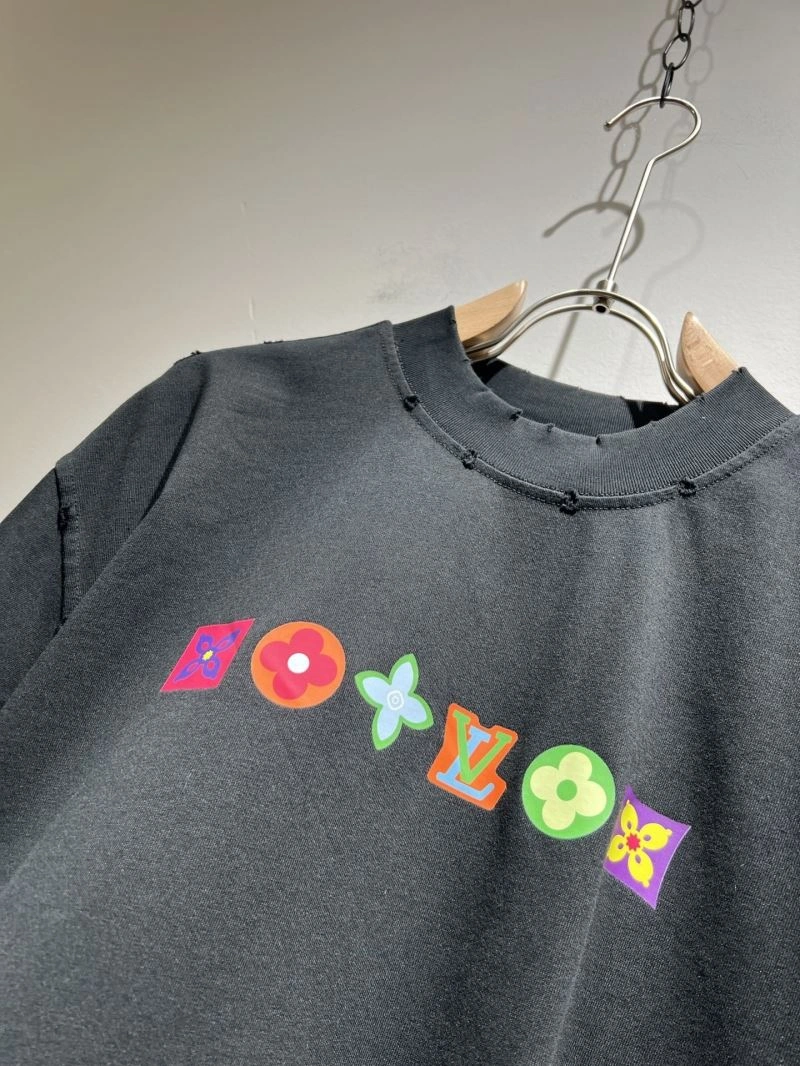 Value-priced Louis Vuitton T-Shirts
