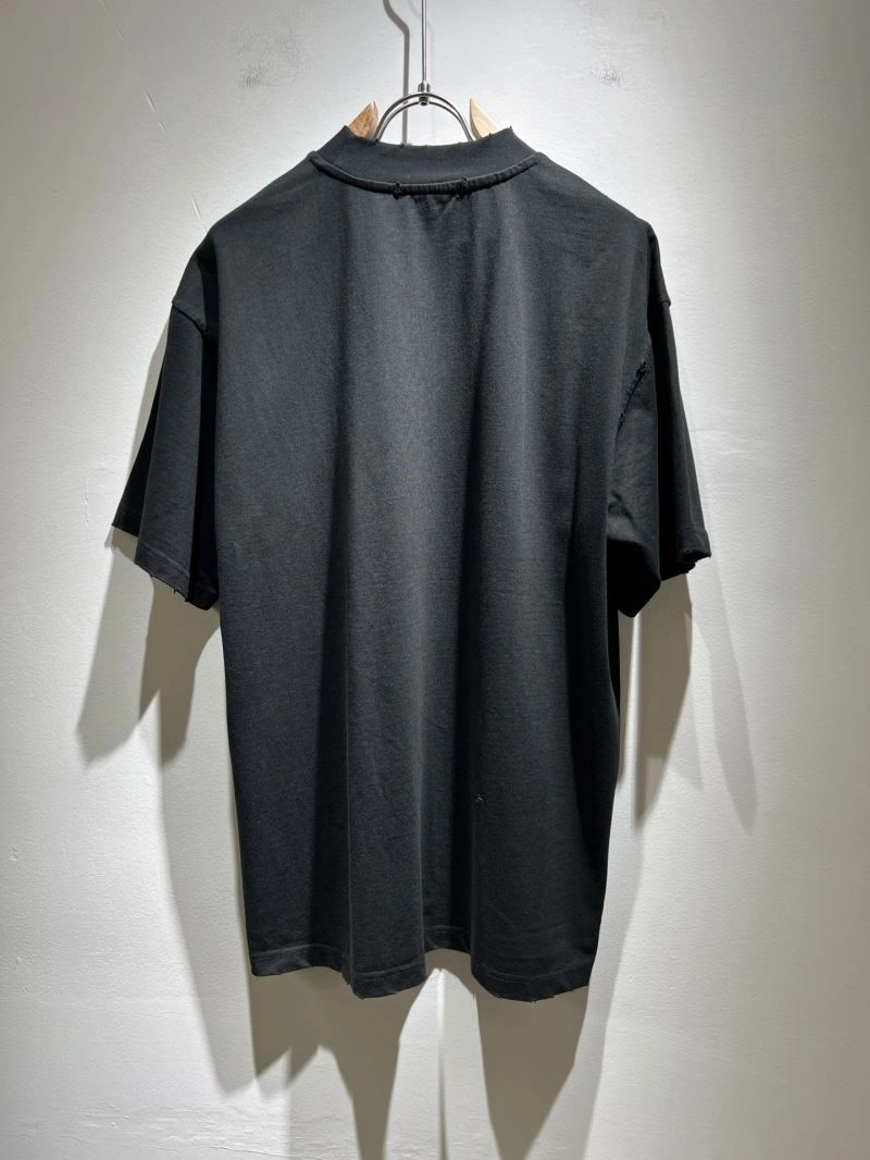 Value-priced Louis Vuitton T-Shirts