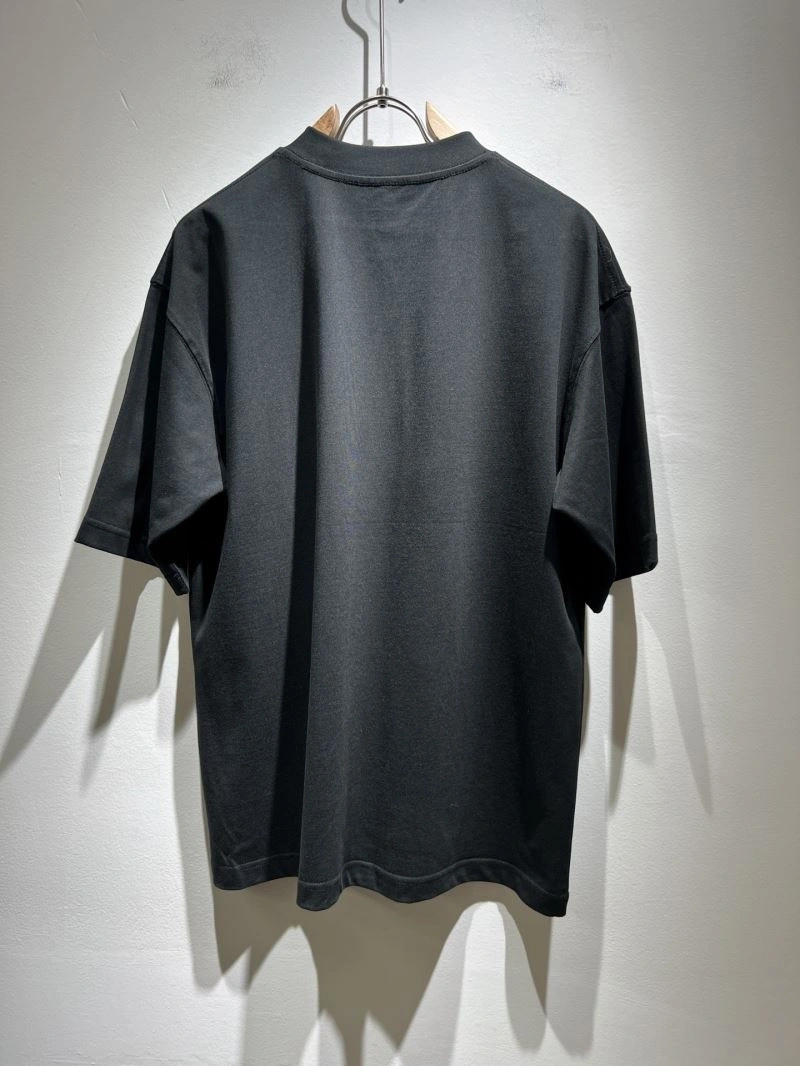 Top match Louis Vuitton T-Shirts