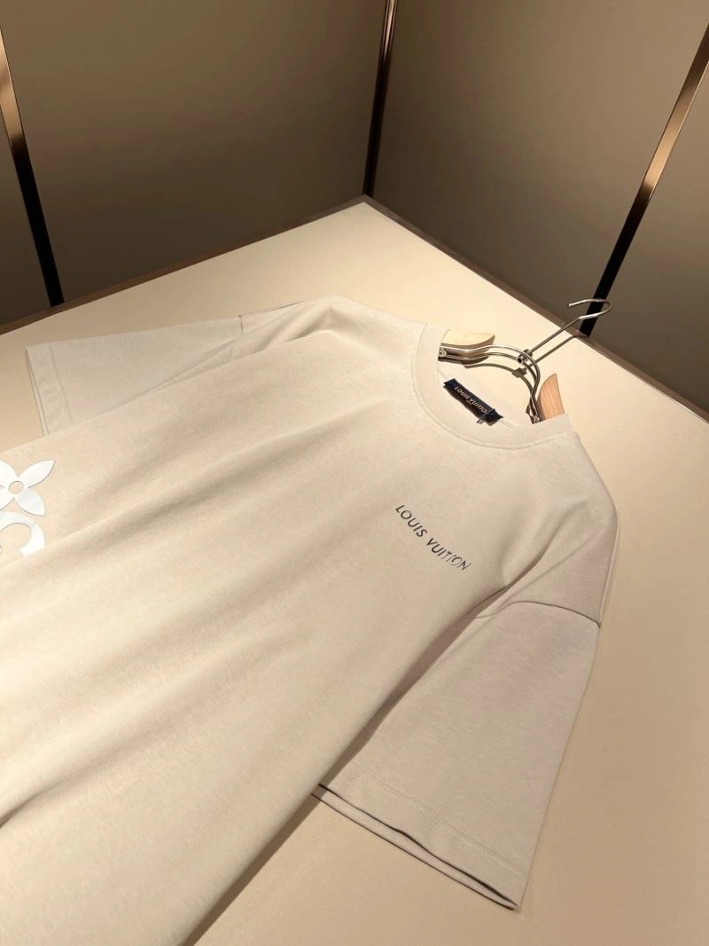 Cut-rate Louis Vuitton T-Shirts
