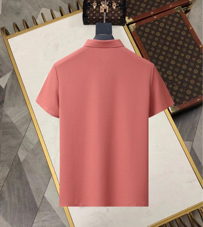 Top match Louis Vuitton T-Shirts