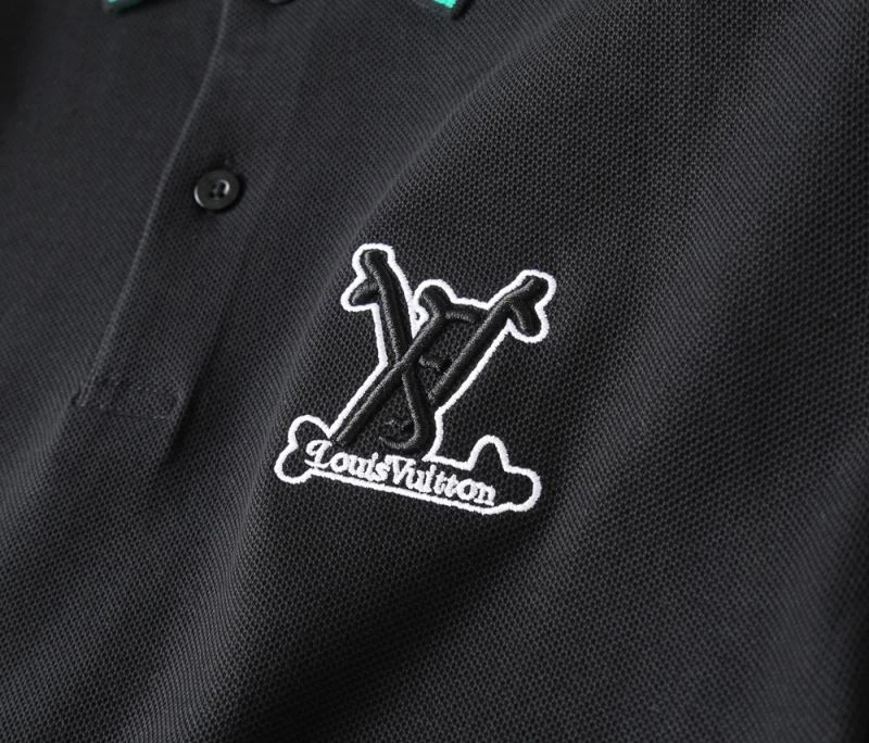Precise copy Louis Vuitton T-Shirts