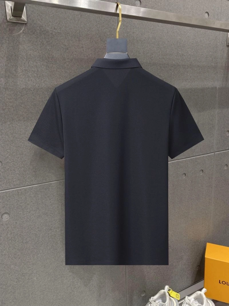 Bargain Louis Vuitton T-Shirts