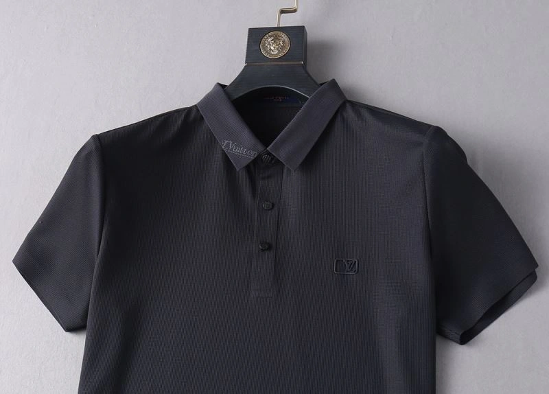 Bargain Louis Vuitton T-Shirts