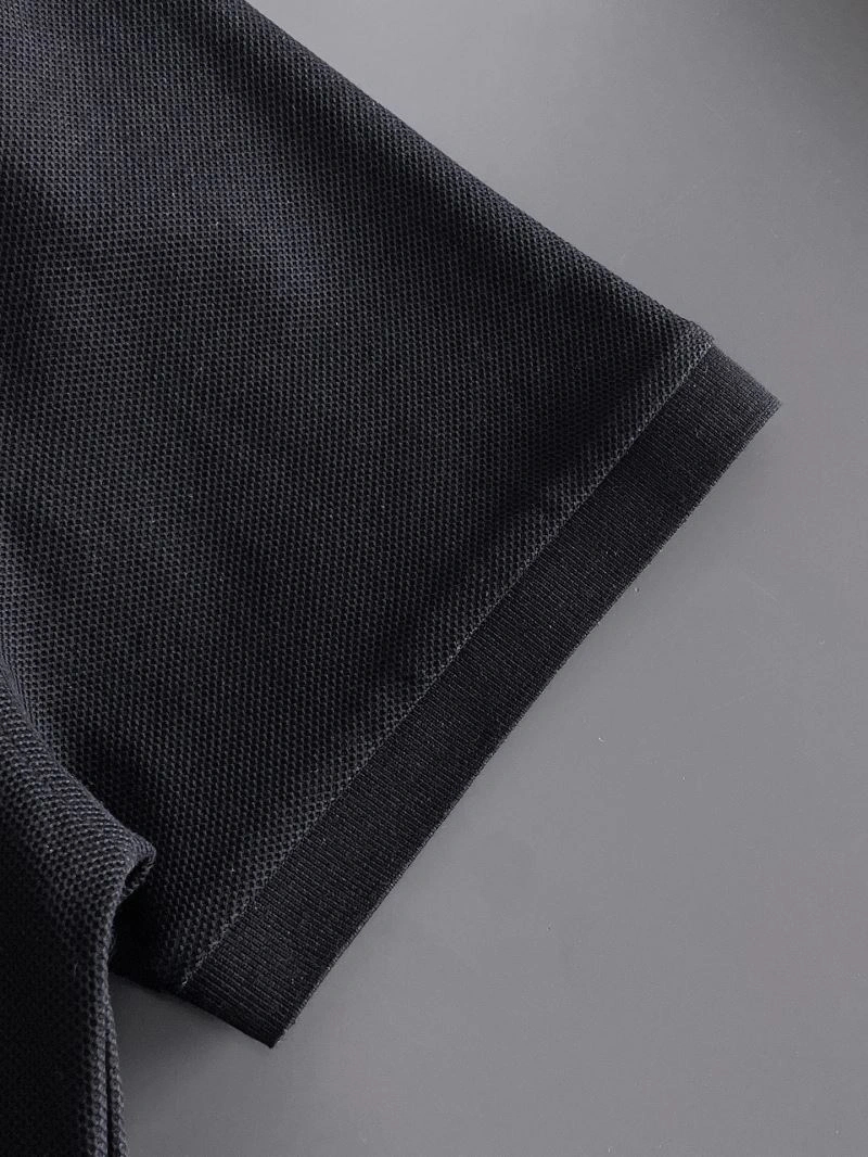 Indistinguishable Louis Vuitton T-Shirts