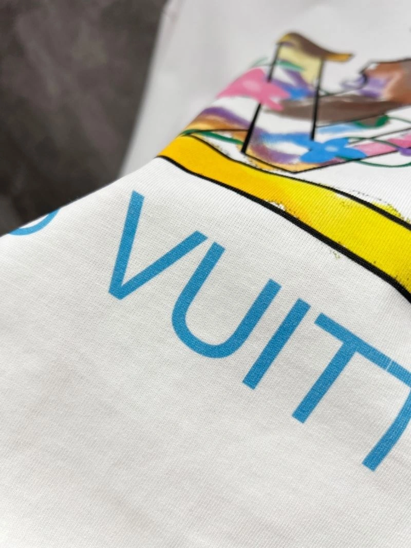Official Louis Vuitton T-Shirts