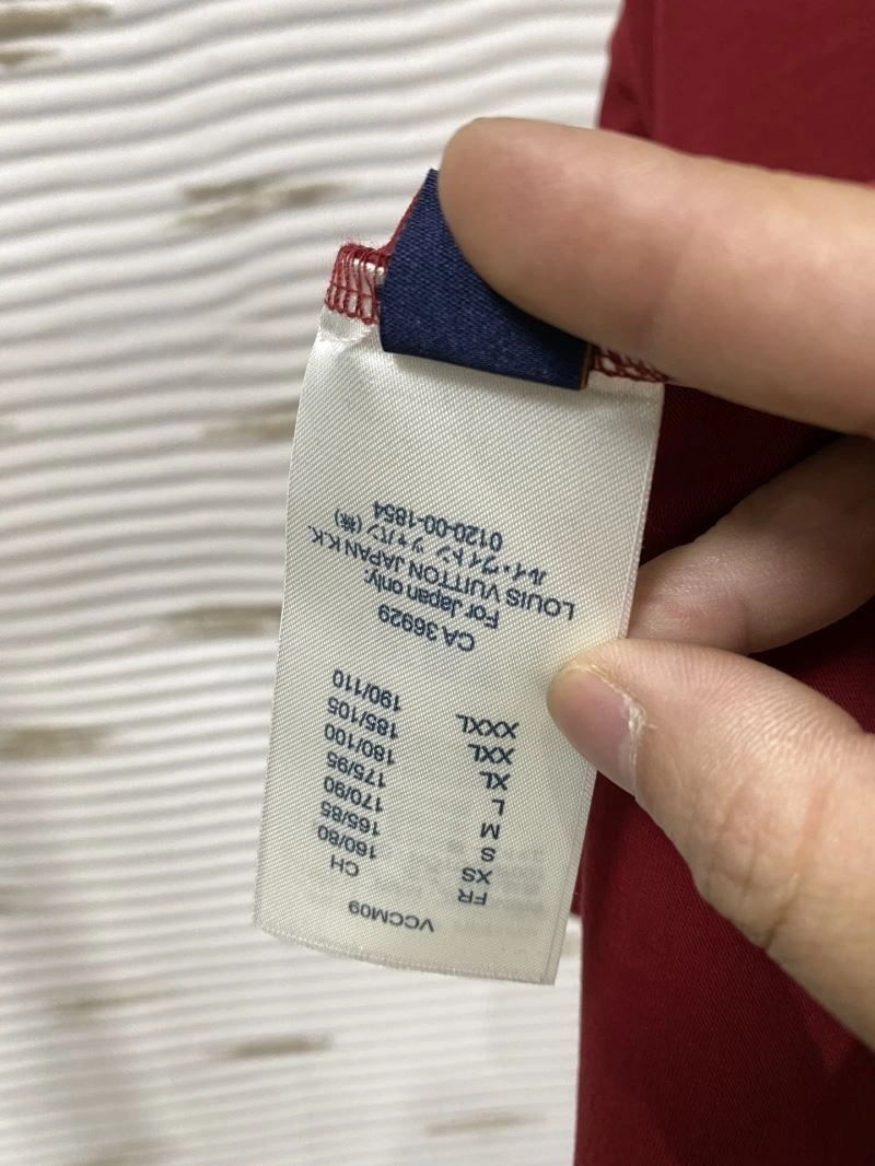 Cut-rate Louis Vuitton T-Shirts