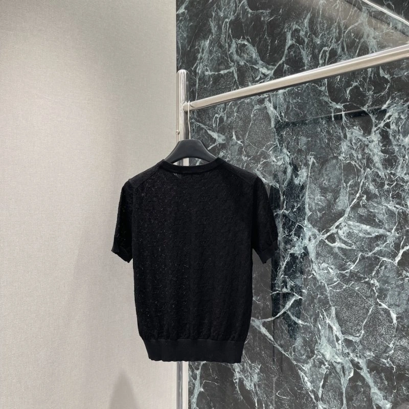 Value-priced Louis Vuitton T-Shirts