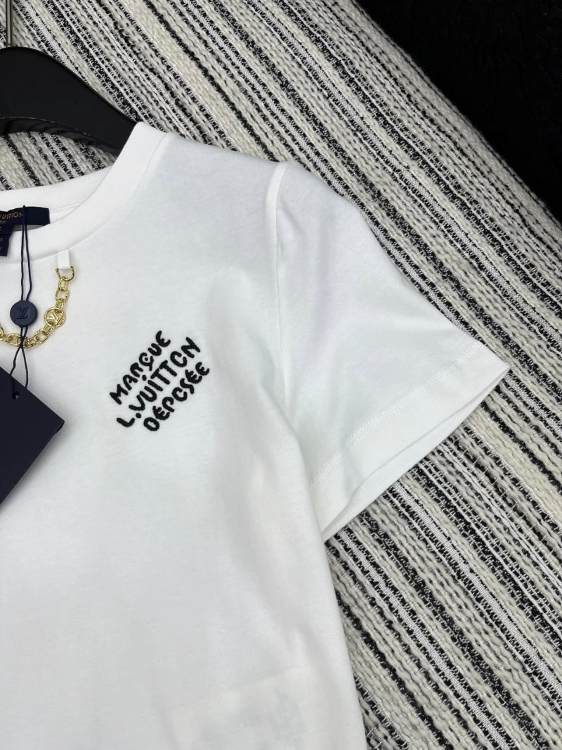 Low-cost Louis Vuitton T-Shirts
