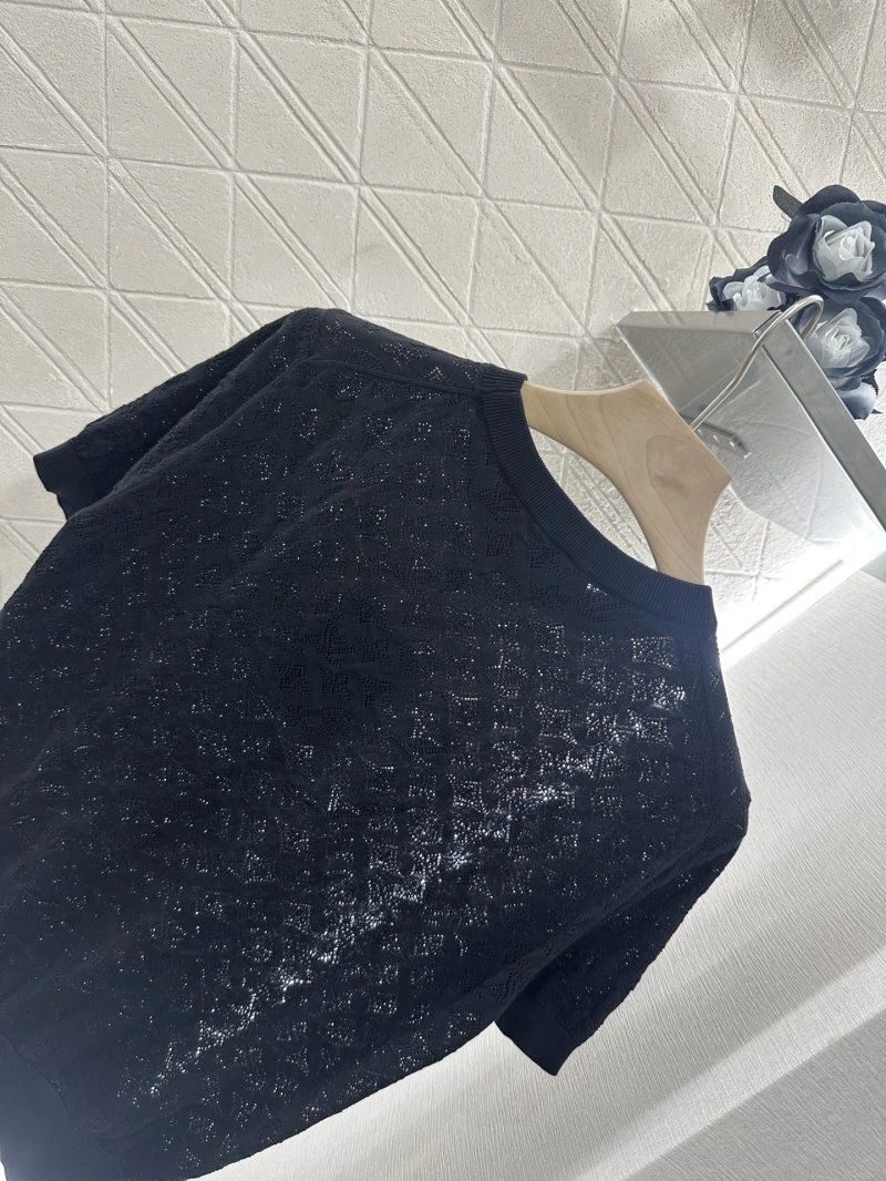 Bargain Louis Vuitton T-Shirts