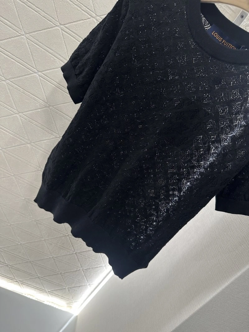 Bargain Louis Vuitton T-Shirts