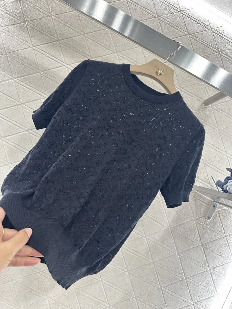 Bargain Louis Vuitton T-Shirts