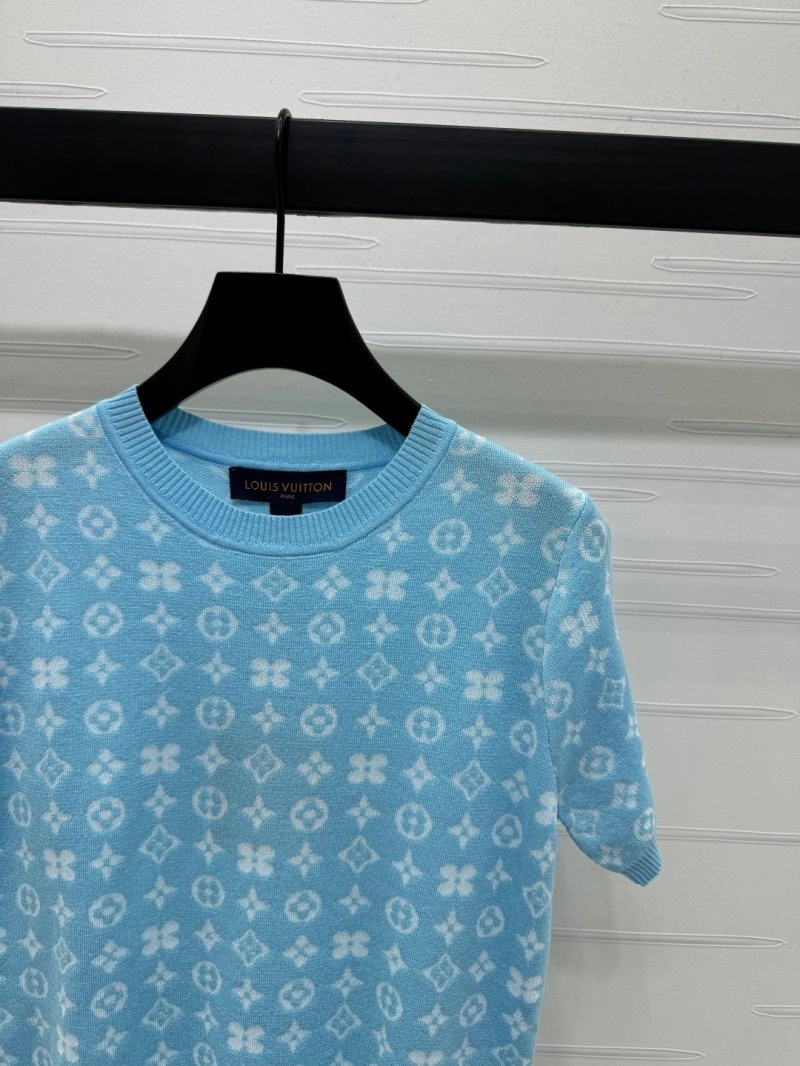 Factory-made Louis Vuitton T-Shirts