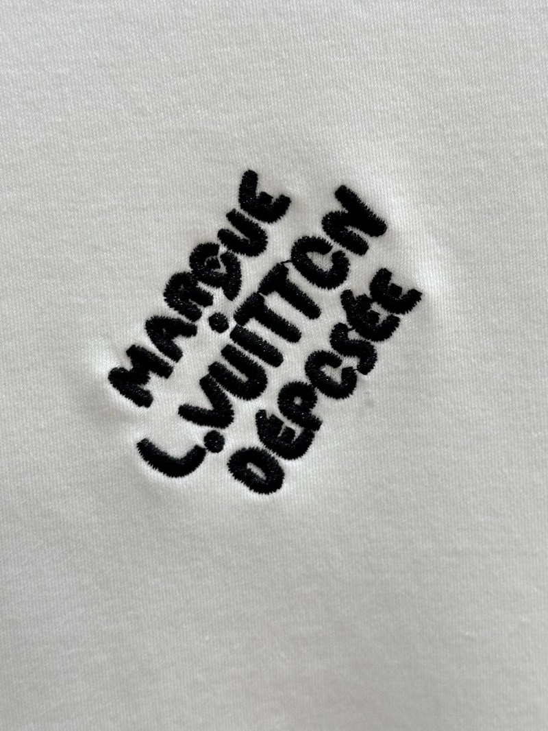 Precise copy Louis Vuitton T-Shirts