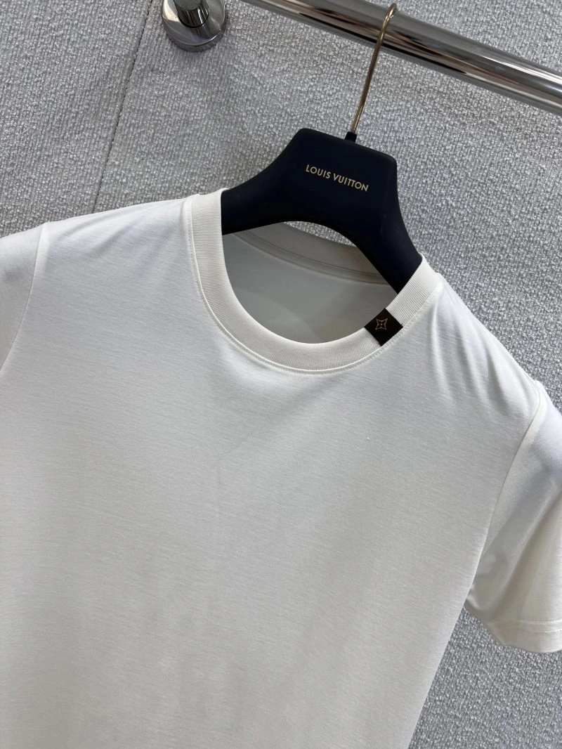 Top match Louis Vuitton T-Shirts