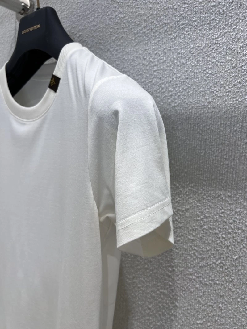 Top match Louis Vuitton T-Shirts