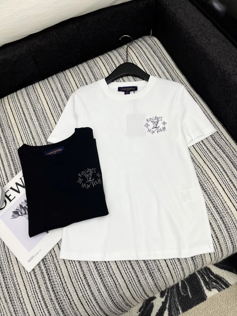 Top mirror Louis Vuitton T-Shirts