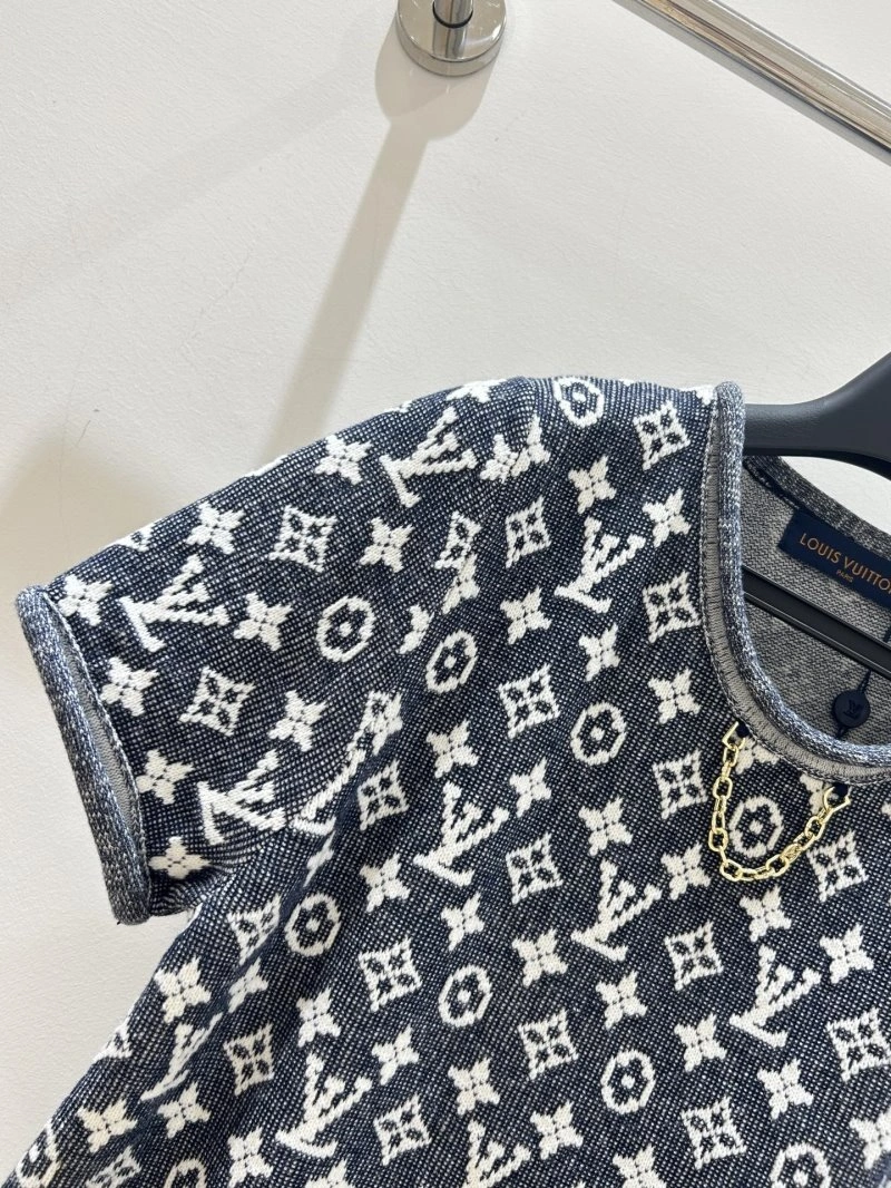 Factory-made Louis Vuitton T-Shirts