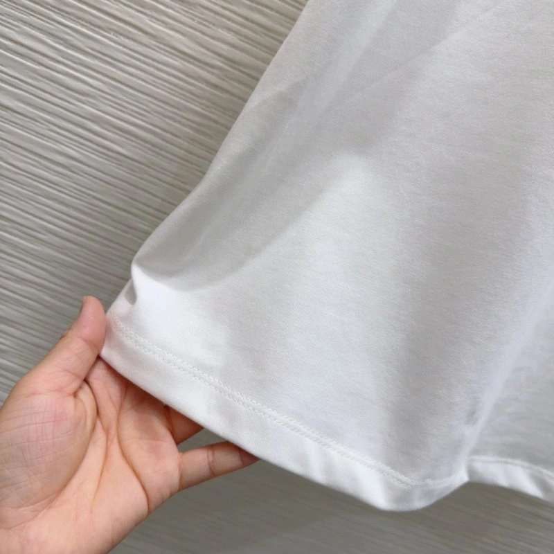 Low-cost Louis Vuitton T-Shirts