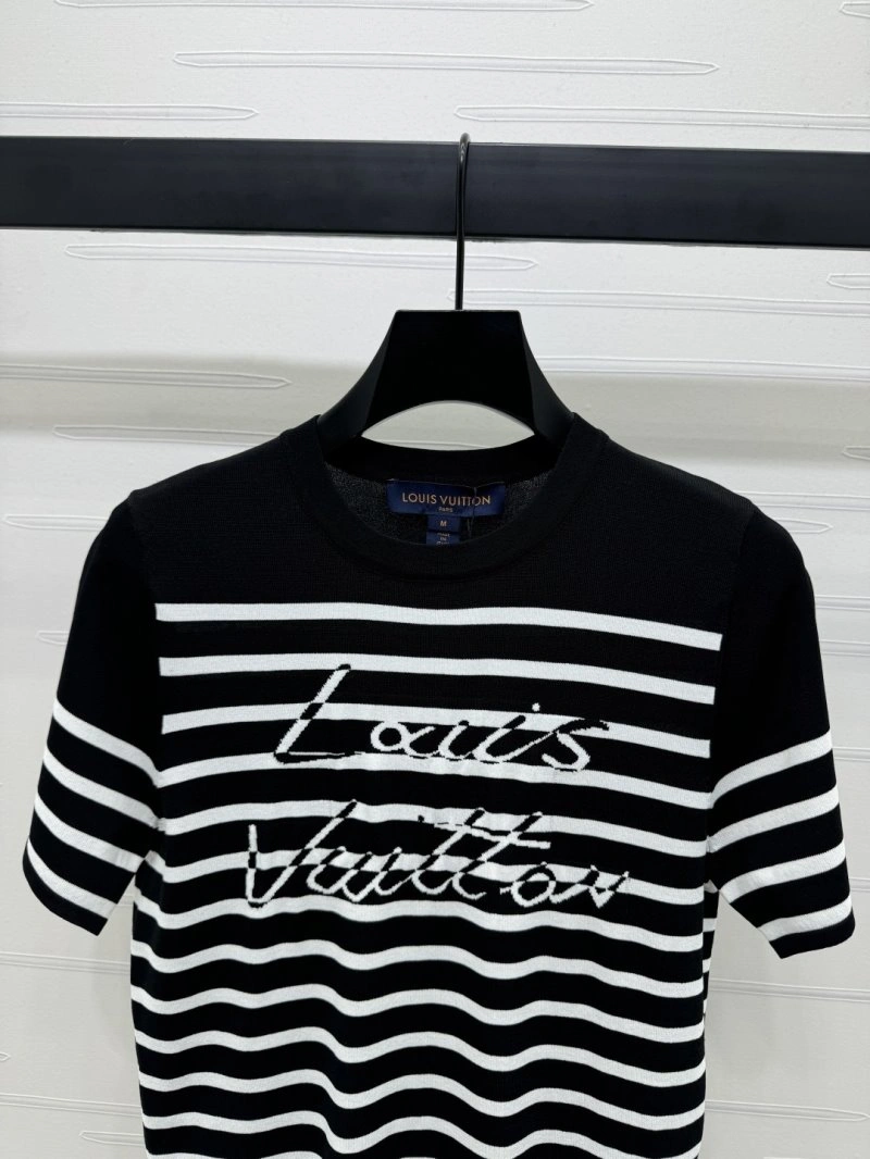 High accuracy Louis Vuitton T-Shirts