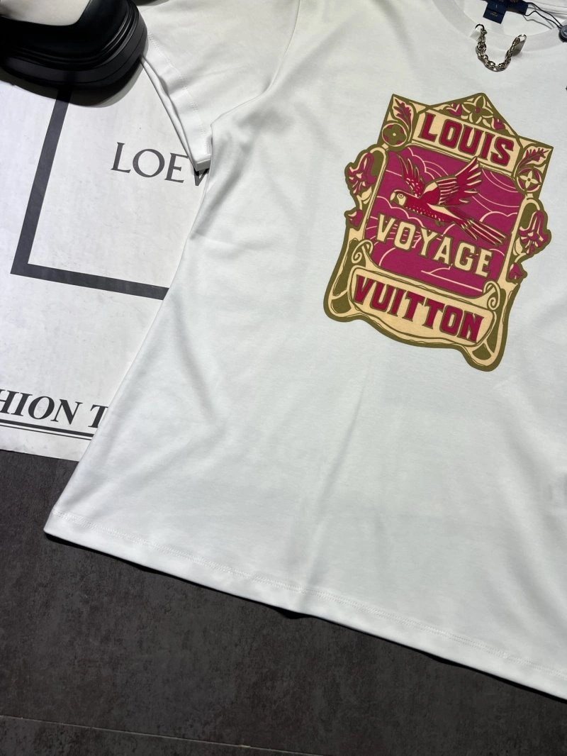 Top match Louis Vuitton T-Shirts