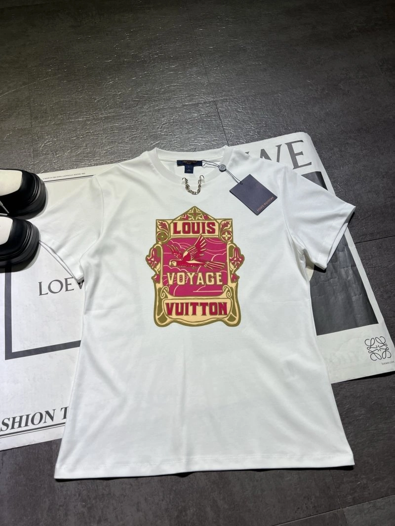 Top match Louis Vuitton T-Shirts