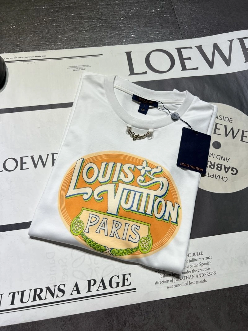 Top match Louis Vuitton T-Shirts