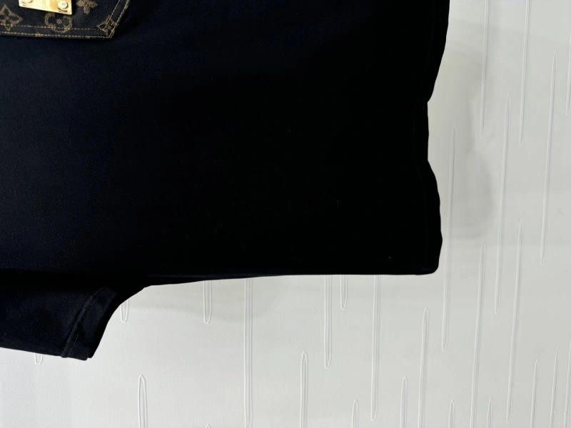 High fidelity Louis Vuitton T-Shirts